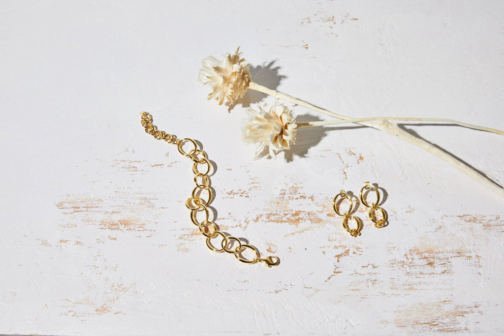 Small Oval Chain Earrings Bayou with Love